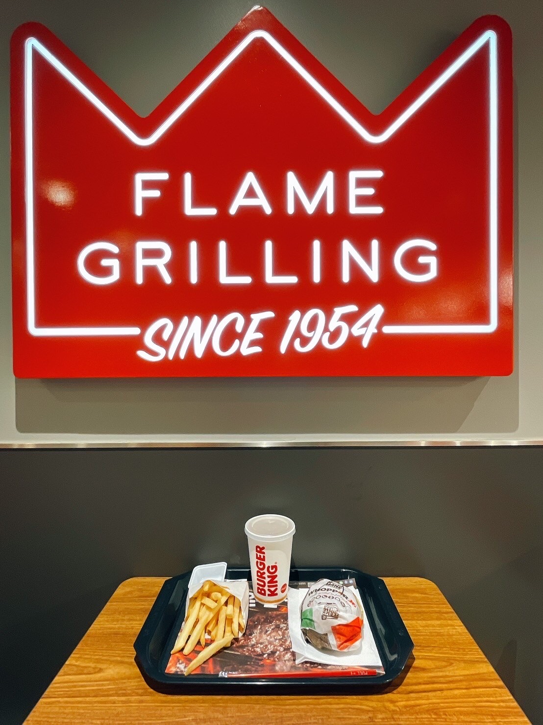 新宿FSビル1-3F「バーガーキング新宿東口店」がオープンしました！ ｜ テンワス株式会社 TEMWAS 不動産賃貸・売買事業